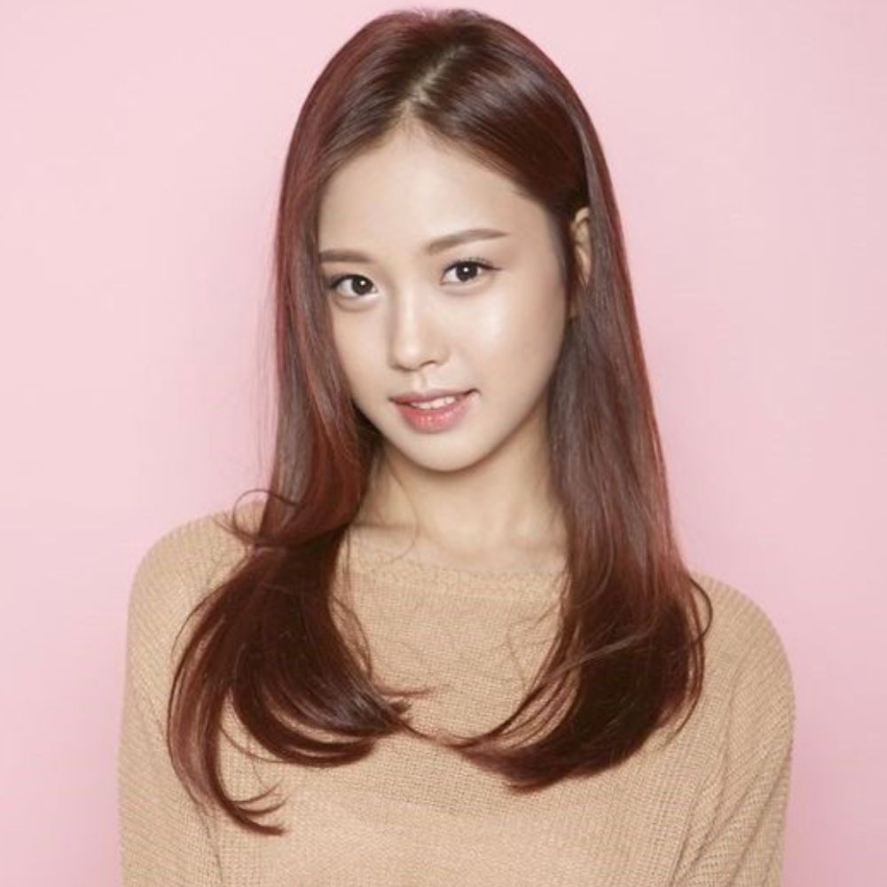 Go Min-si - Age, Height, Net Worth, Photos, Videos, Latest News ...