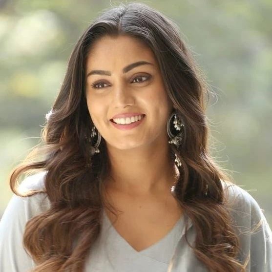 Sana Makbul - Age, Height, Net Worth, Photos, Videos, Latest News ...