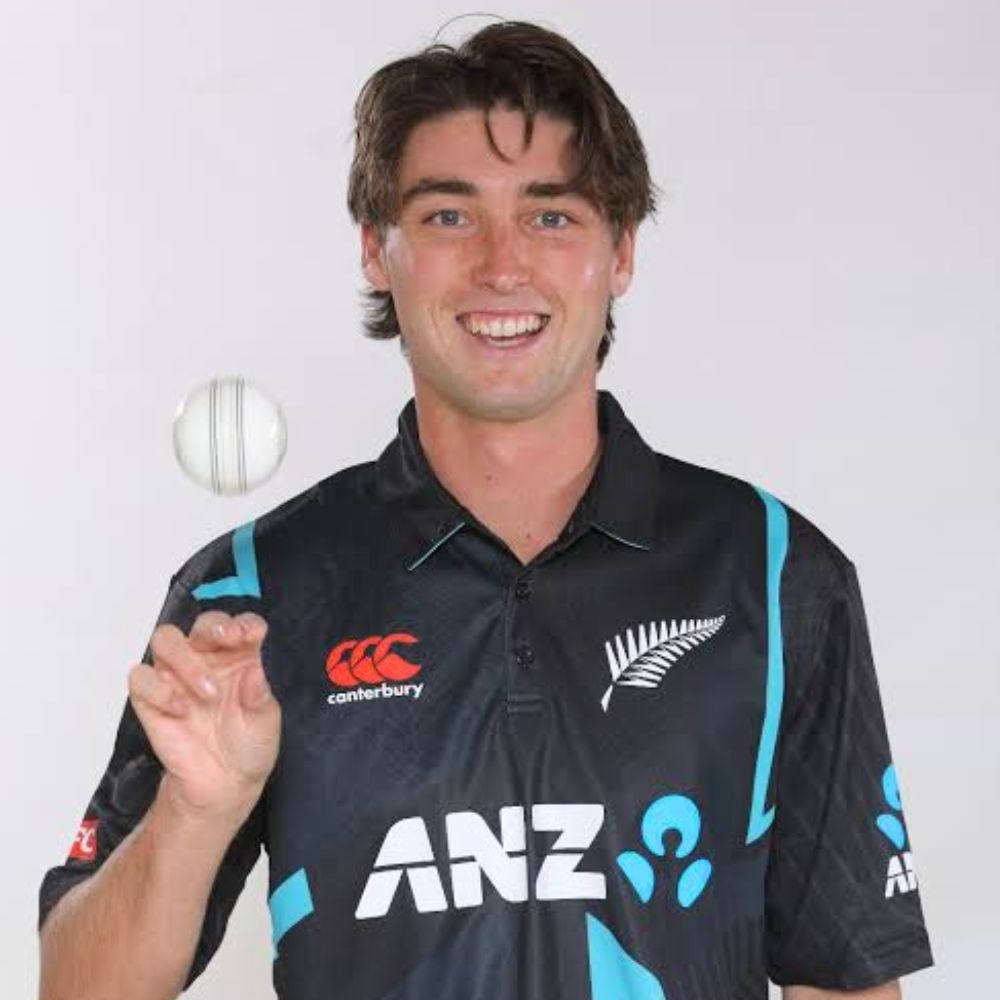 Zak Foulkes - Age, Height, Net Worth, Photos, Videos, Latest News ...